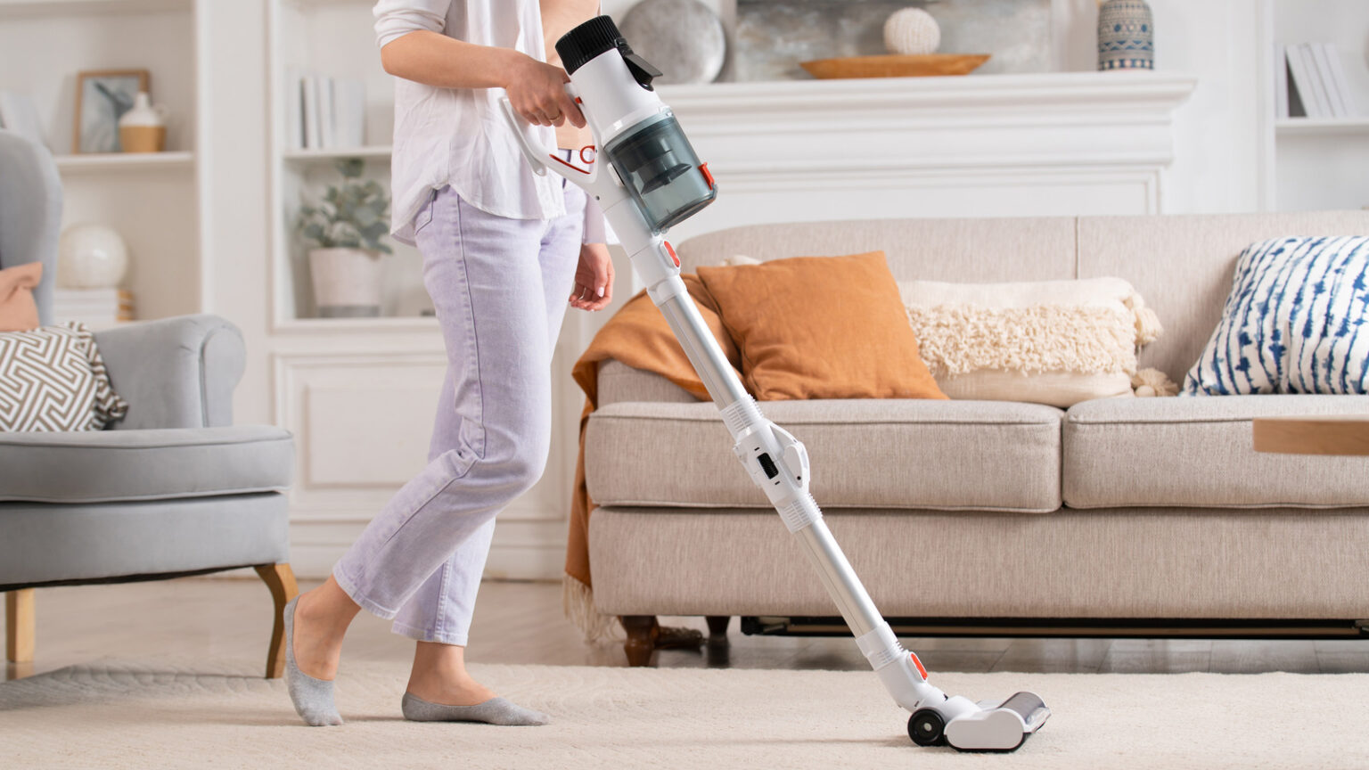 Cleaning/Decorating - Savvy Housekeeping